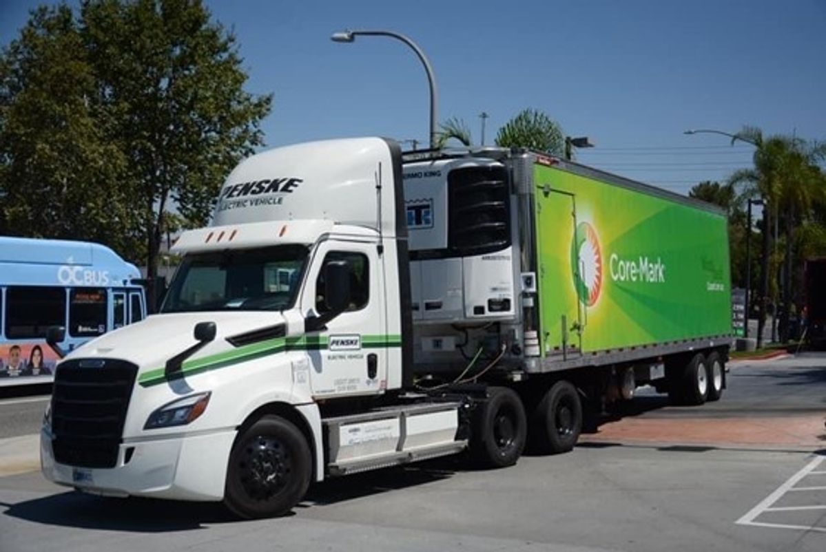 Penske Deploys Battery Electric Truck with Core-Mark July 30, 2020 ...