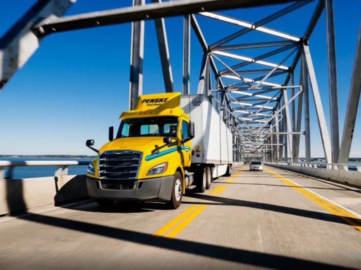 Choosing Between Leasing or Buying Trucks for Your Fleet? Penske Can ...